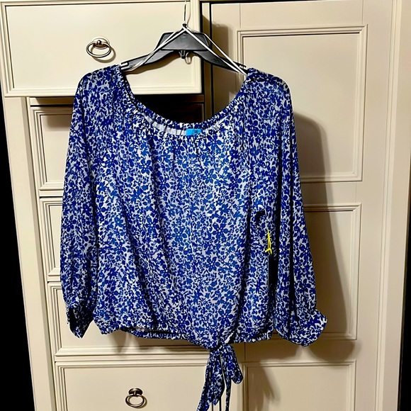 CeCe | Tops | Cece Blue And White Floral Blouse | Poshmark
